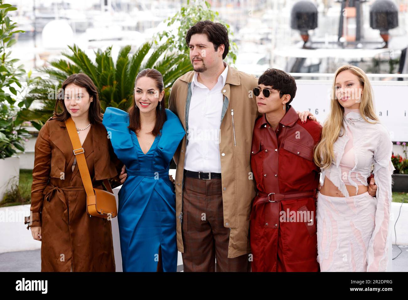 Cannes, Frankreich. 19th May, 2023. Maria Fernanda Osio, Barbara Mori ...
