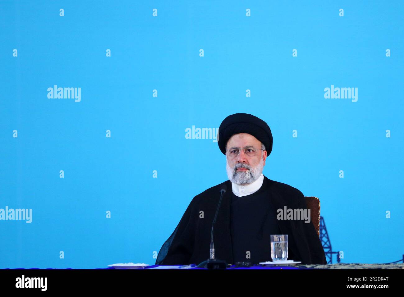 Ebrahim raisi shahbaz sharif hi-res stock photography and images - Alamy