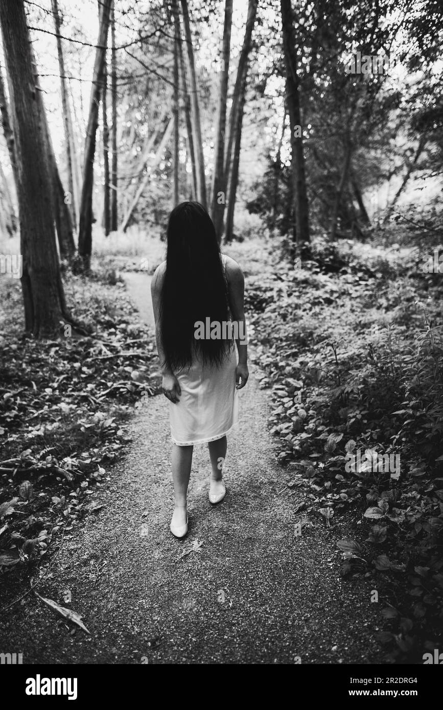 Grudge girl hi-res stock photography and images - Alamy