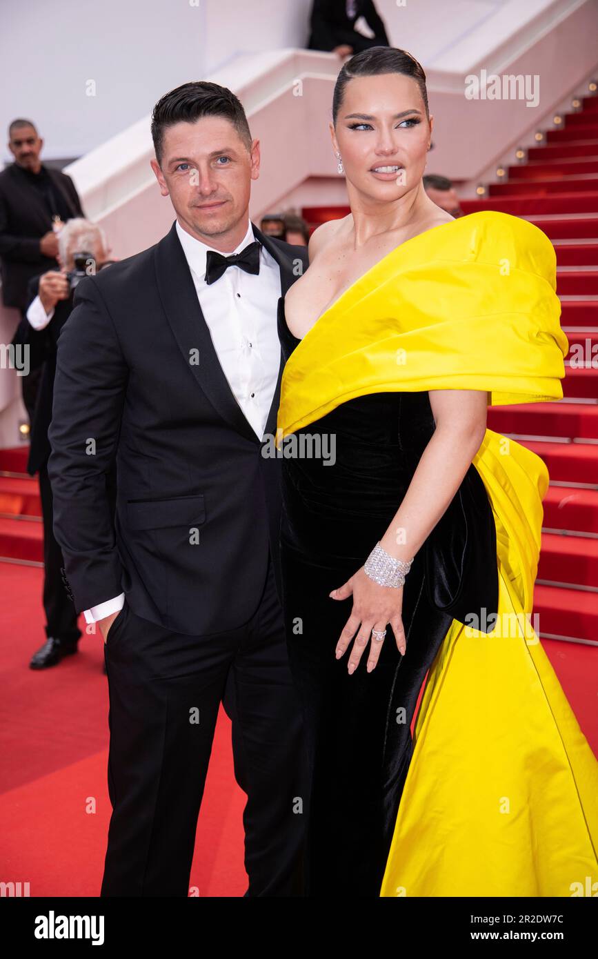 Adriana Lima and Andre Lemmers pose for photographers upon arrival at ...