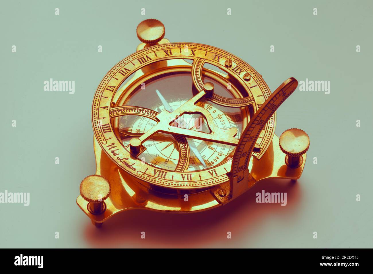 antique compass close up Stock Photo - Alamy