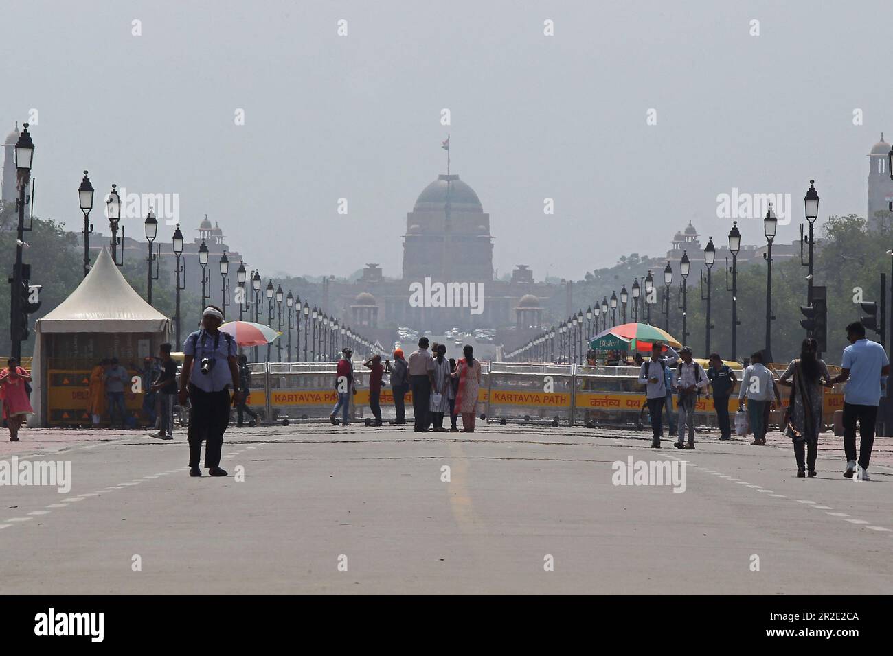 New Delhi, India. 19th May, 2023. A road mirage is seen at the Kartavya ...