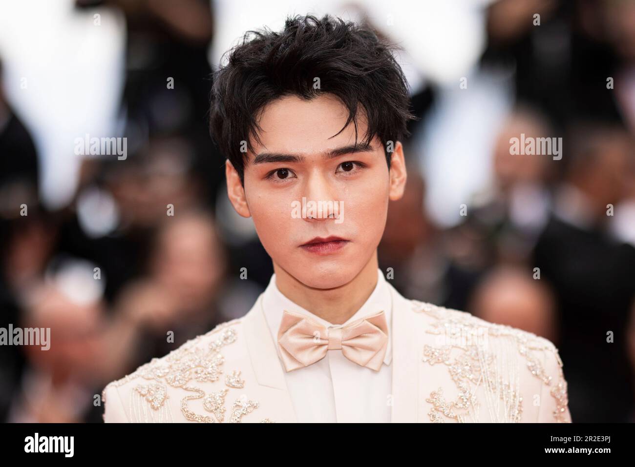 Gong Jun poses for photographers upon arrival at the premiere of the ...