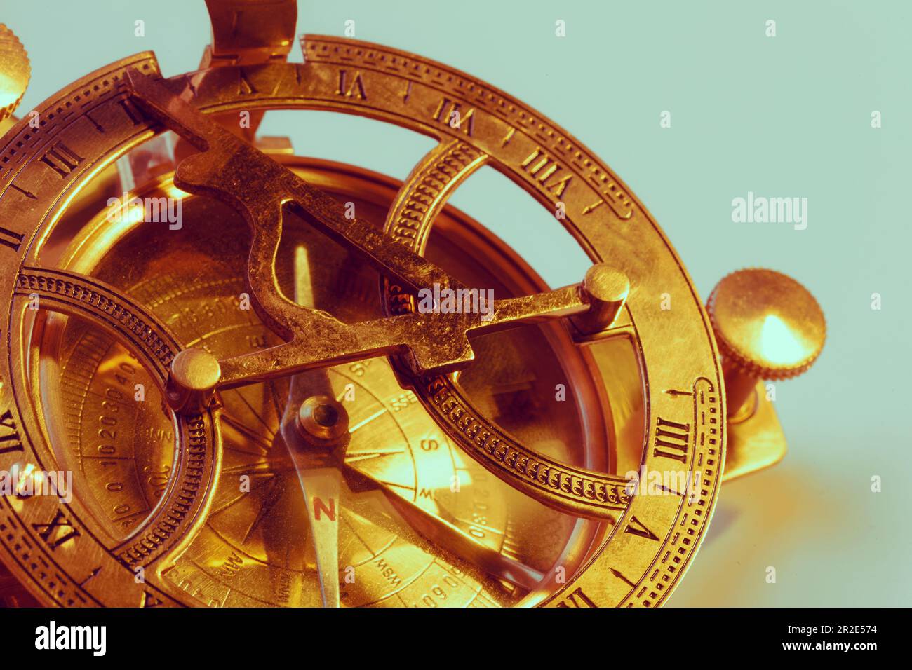 antique compass close up Stock Photo - Alamy