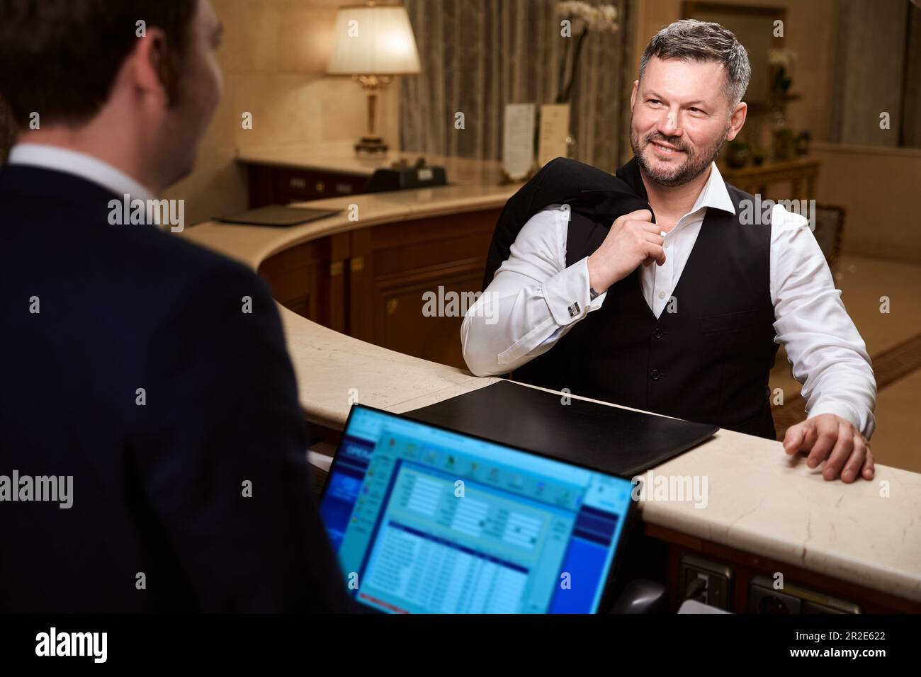 Welcome foyer stand hi-res stock photography and images - Alamy