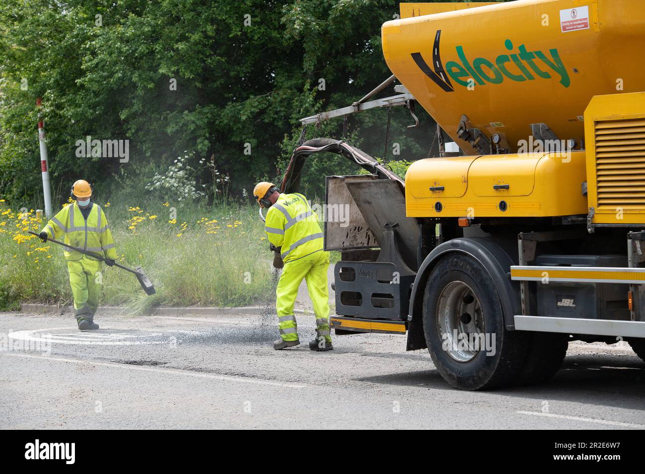 Dorney Reach, Buckinghamshire, UK. 19th May, 2023. Potholes were being ...