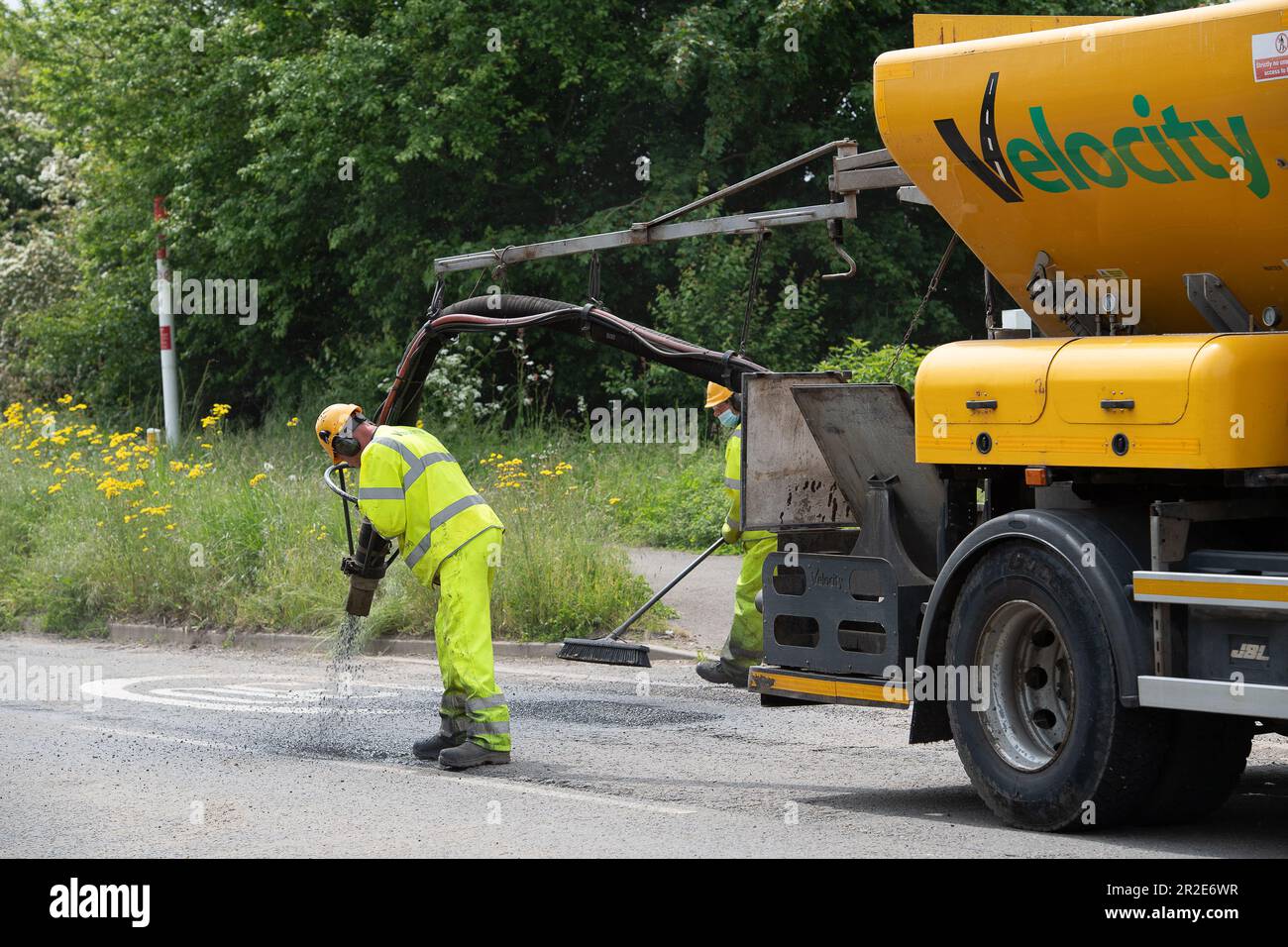 Dorney Reach, Buckinghamshire, UK. 19th May, 2023. Potholes were being ...