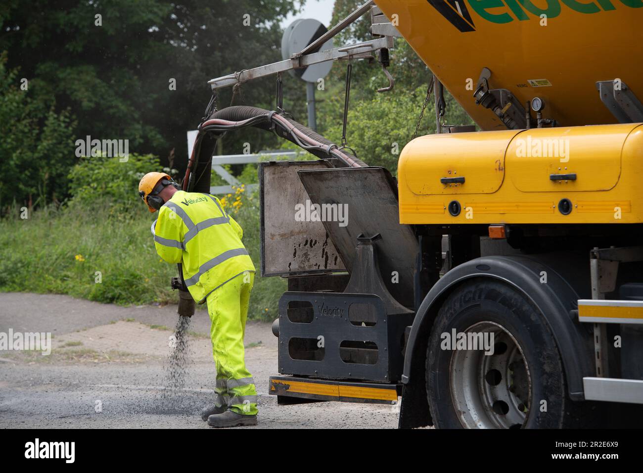 Dorney Reach, Buckinghamshire, UK. 19th May, 2023. Potholes were being ...