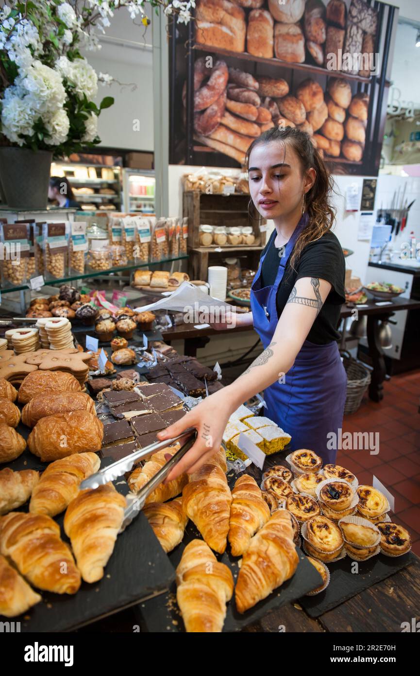 Lead apron hi-res stock photography and images - Alamy