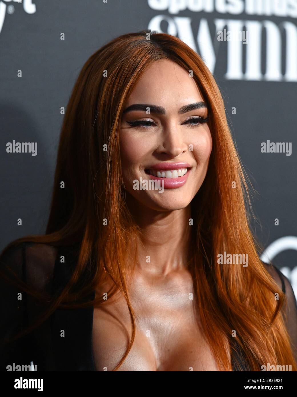 Megan fox sports illustrated hi-res stock photography and images - Alamy