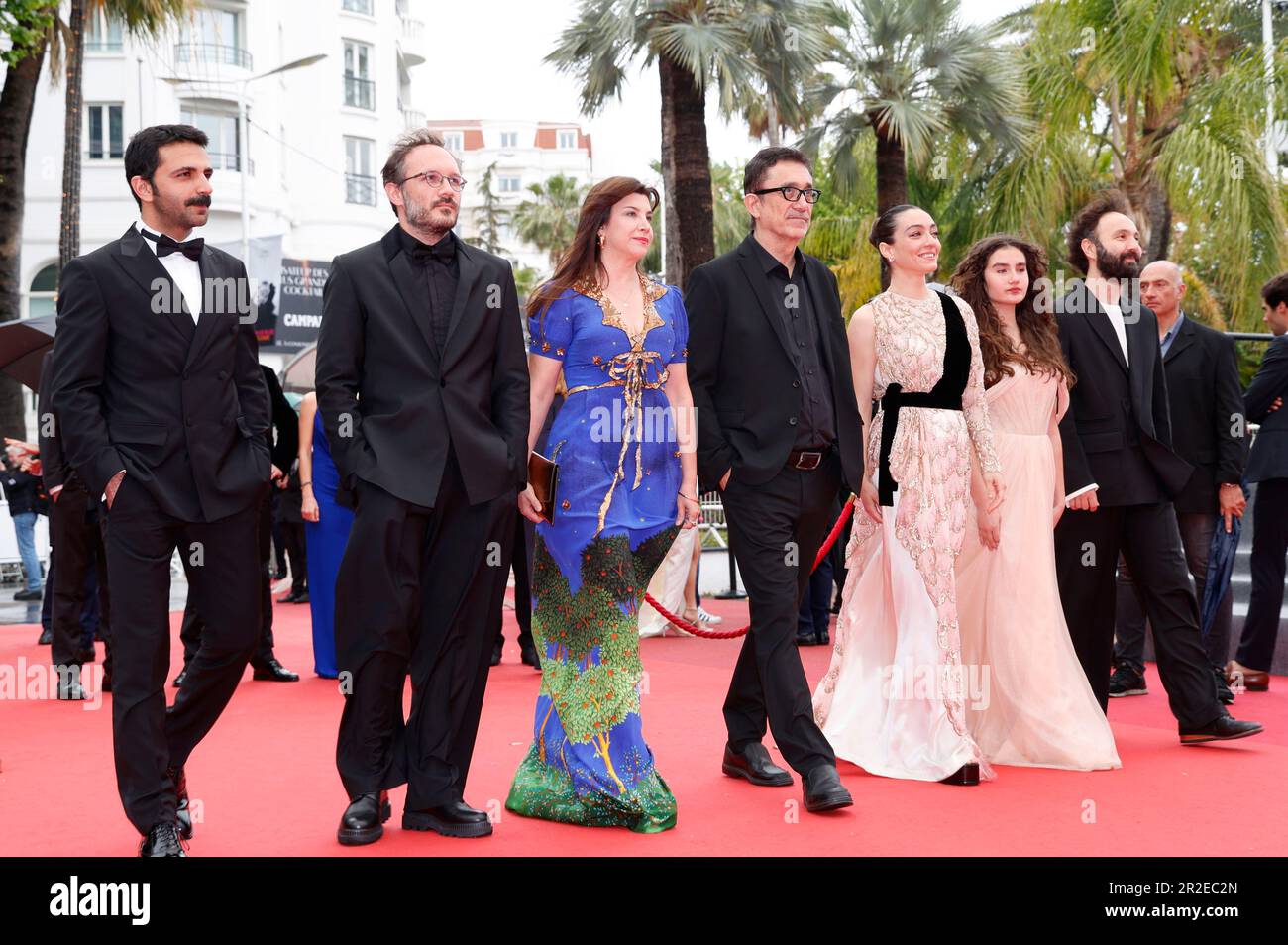 Cannes, Frankreich. 19th May, 2023. Musab Ekici, Deniz Celiloglu, Ebru ...