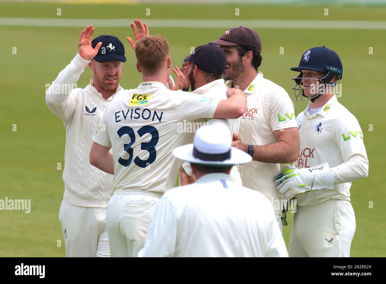 19 May, 2023. London, UK. Kent’s Joey Evison celebrates with his team ...