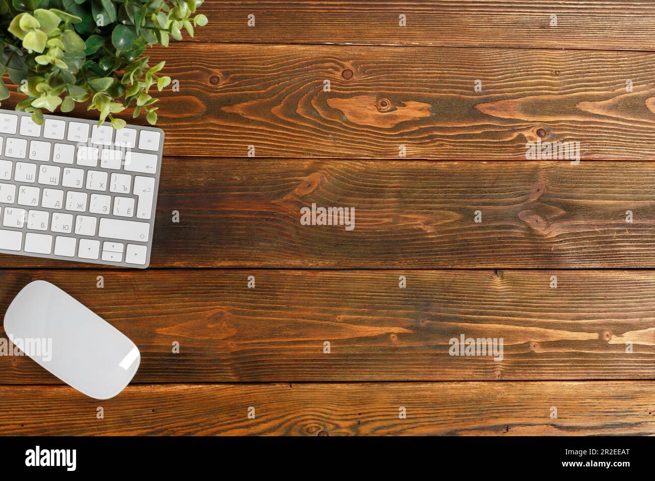 Modern working business desk with keyboard, mouse Stock Photo - Alamy