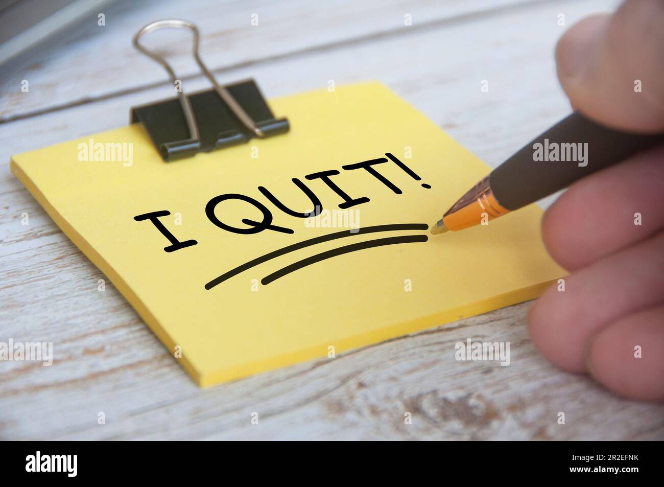 I quit text written on sticky notes Stock Photo - Alamy