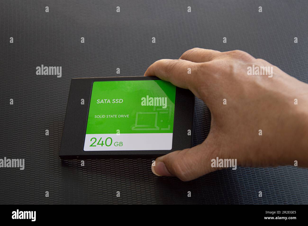 2.5-inch SSD hard disk drives are used to store data, also known as ...