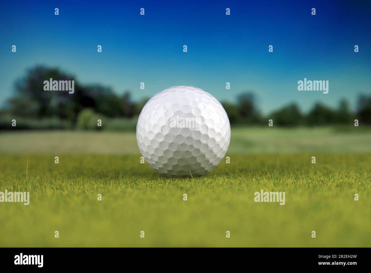 Golf ball on a golf course Stock Photo - Alamy