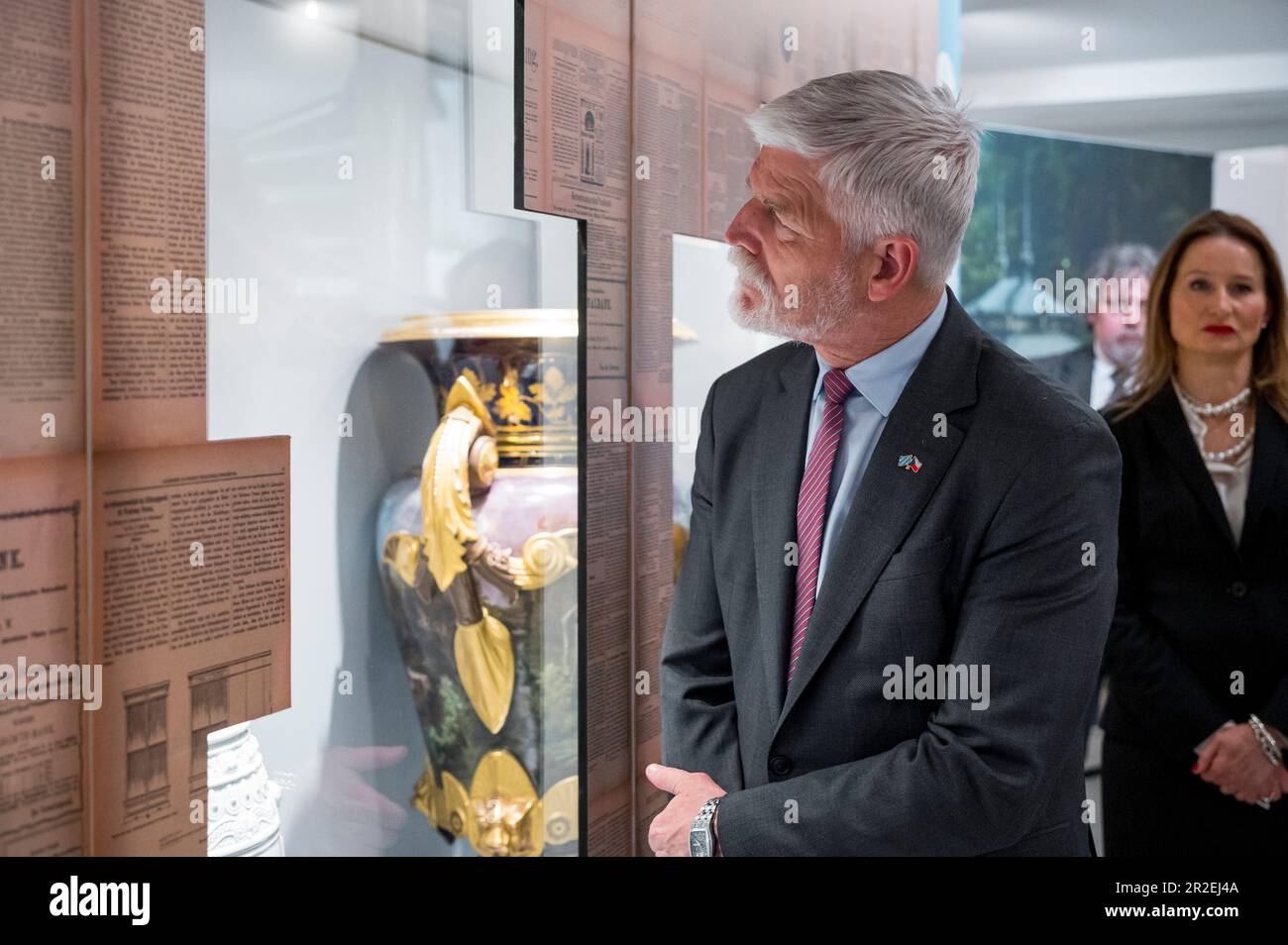 Hohenberg An Der Eger, Germany. 19th May, 2023. Petr Pavel (l ...