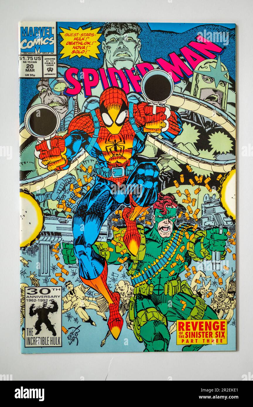 Spiderman comics cover hi-res stock photography and images - Alamy