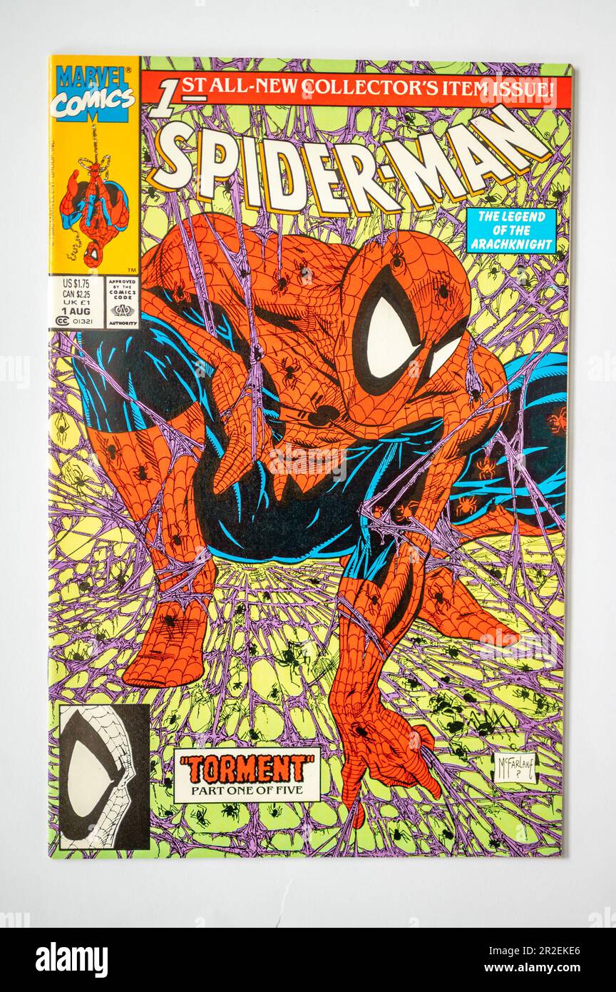 Spiderman comics cover hi-res stock photography and images - Alamy