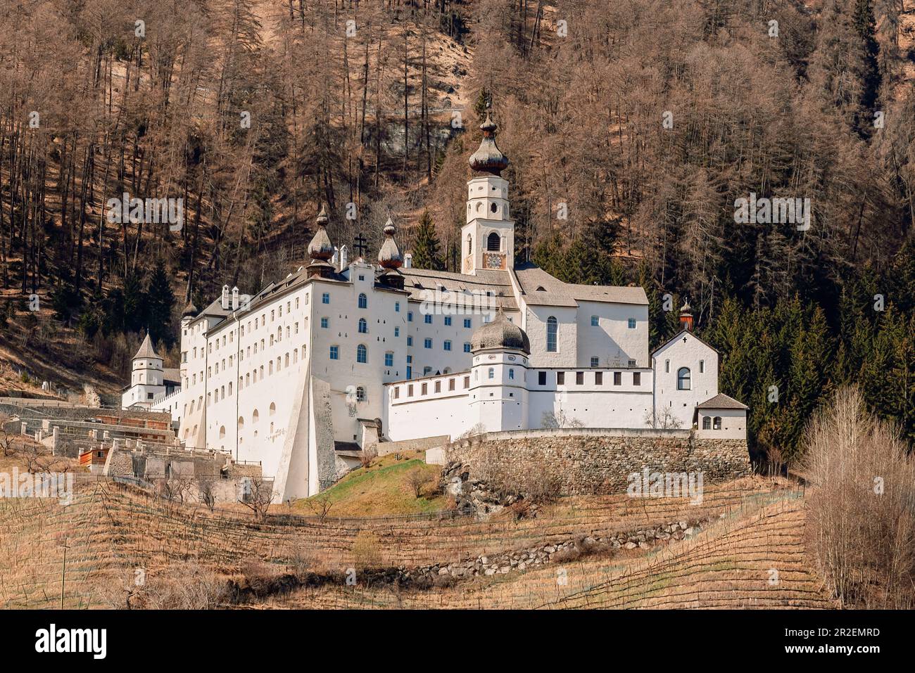 Abbazia monte maria hi-res stock photography and images - Alamy