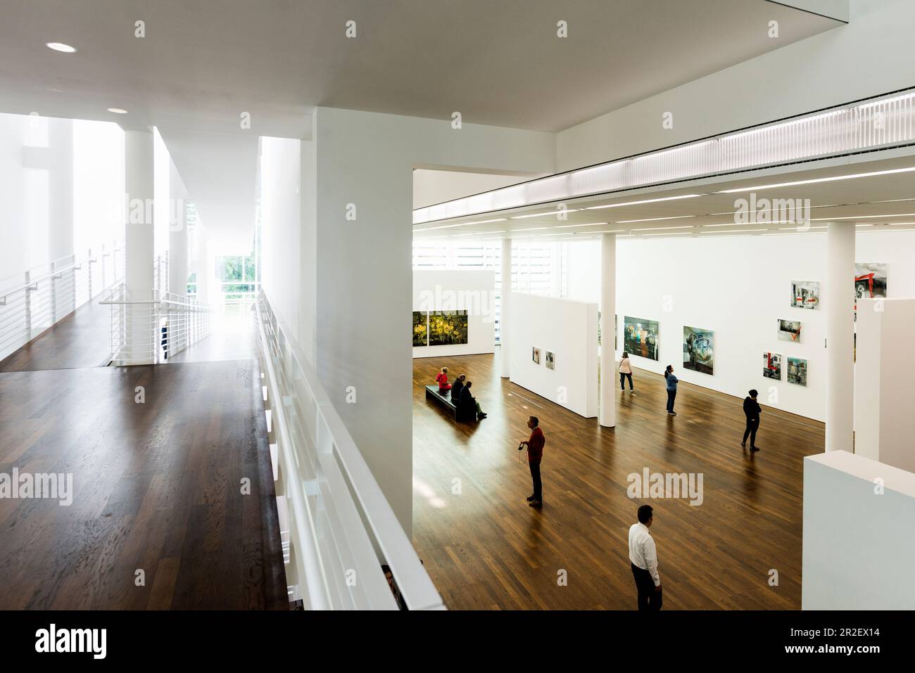 Interior shot, painting by Karin Kneffel, Frieder Burda Museum, architect Richard Meier, Baden ...