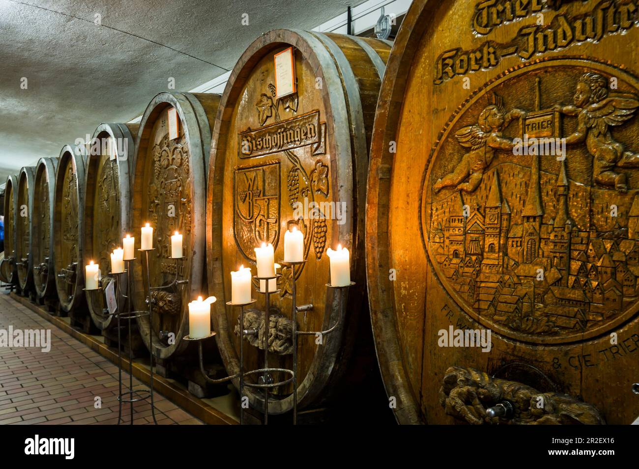 Old wine barrels, Badischer Winzerkeller, Breisach am Rhein, Breisgau ...
