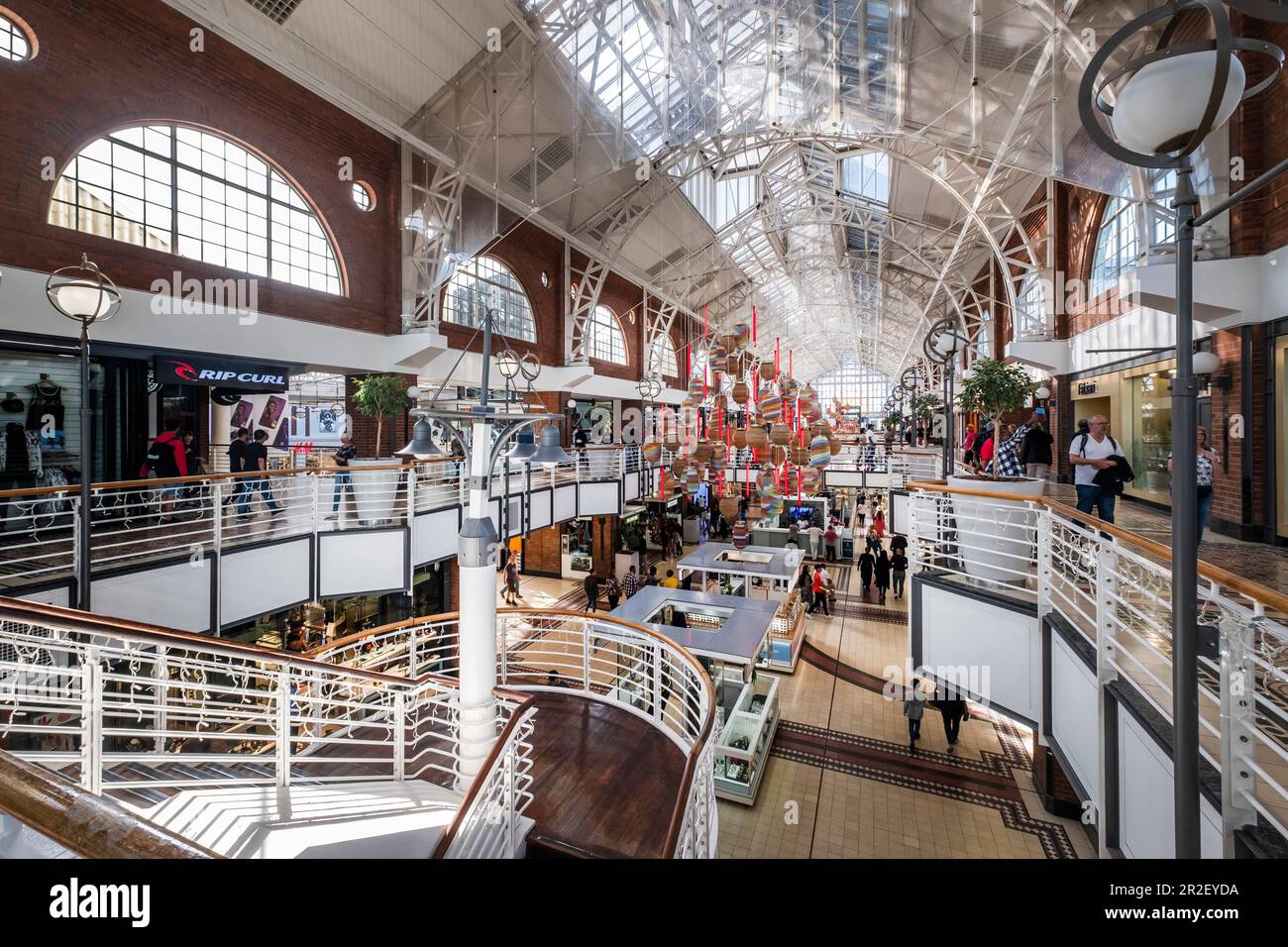 Victoria Wharf Shopping Center, Cape Town Waterfront, South Africa ...