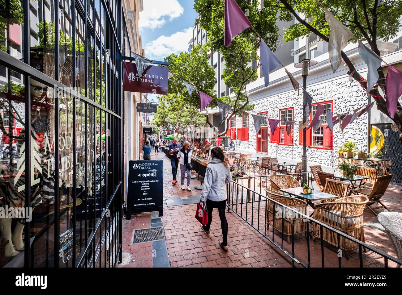 South africa city sunny busy hi-res stock photography and images - Alamy
