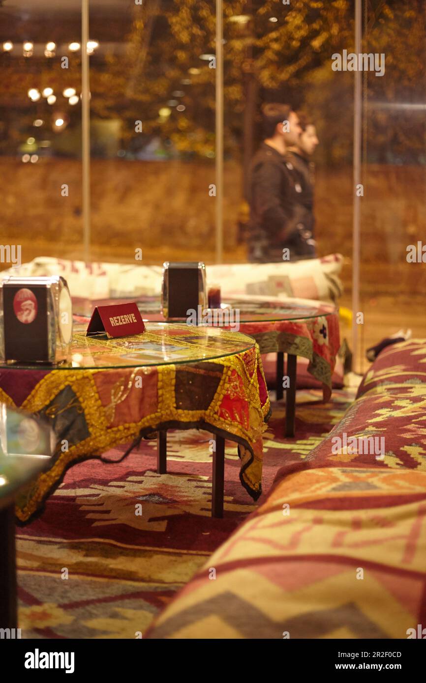 Small tables hi-res stock photography and images - Alamy