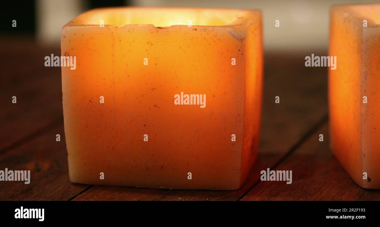 Decorative Candlelight. Candle lights decor. Romantic lights at night ...