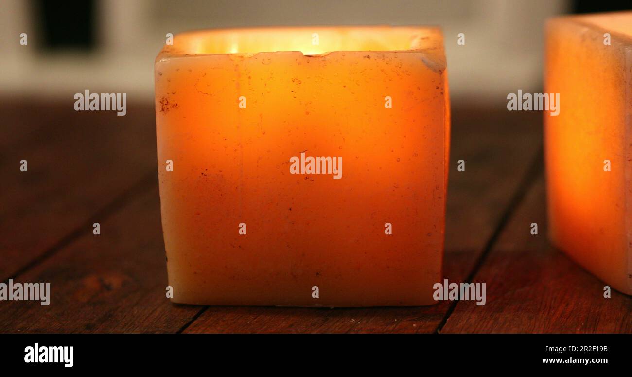 Decorative Candlelight. Candle lights decor. Romantic lights at night ...