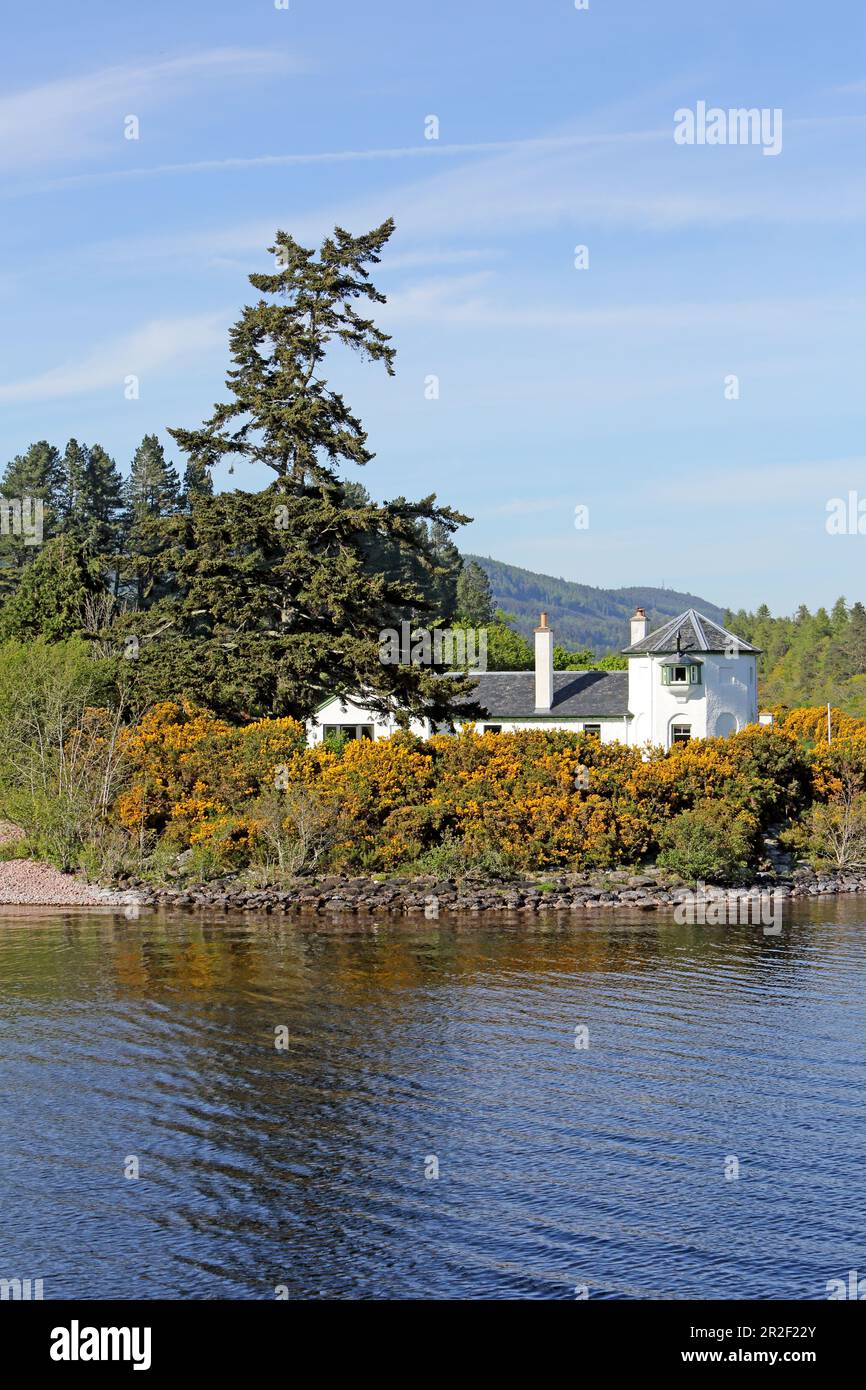 Bona Lighthouse, Scotland's oldest lighthouse, Loch Ness, Lochend near ...