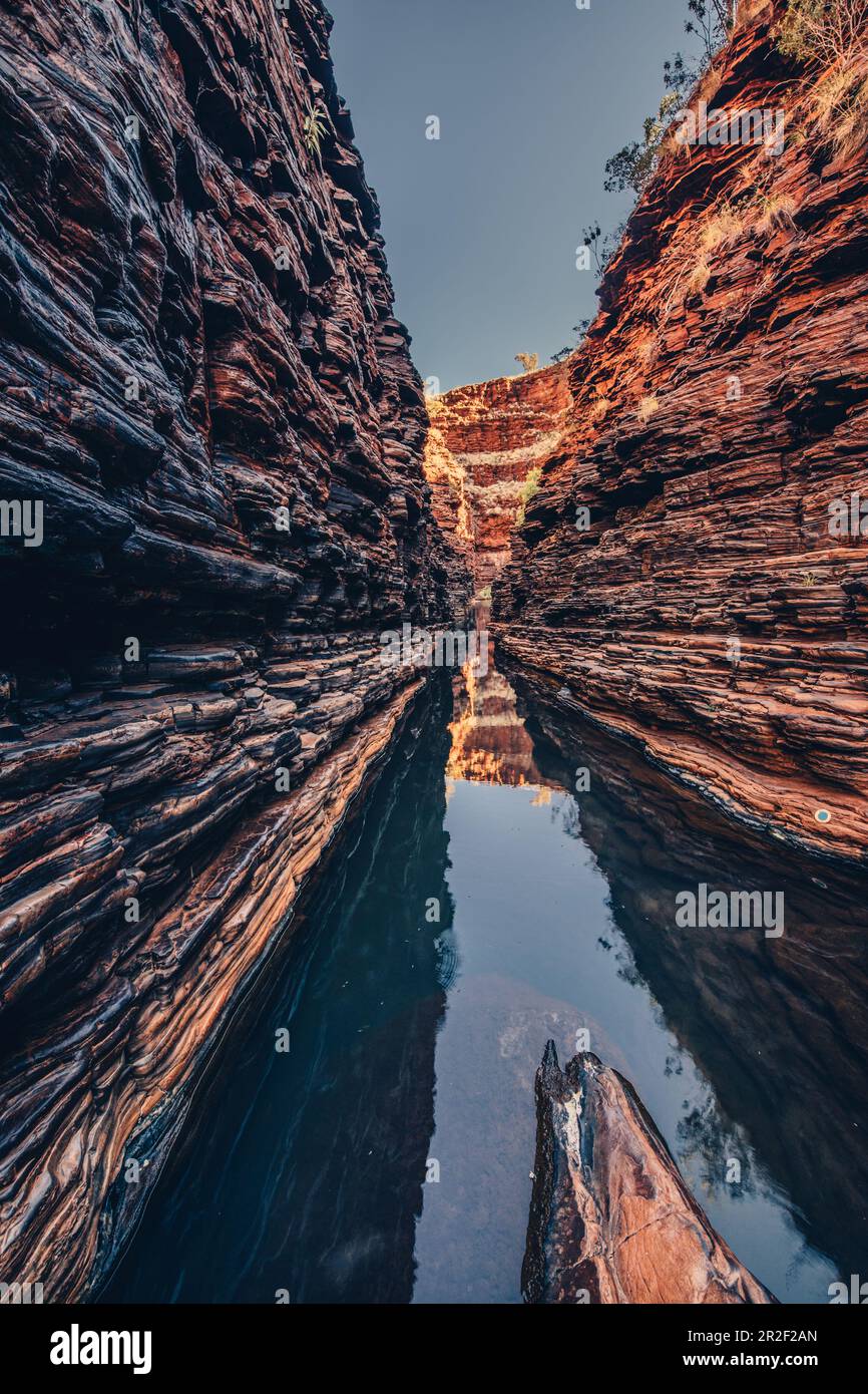 Waterhole in the Hancock Gorge in Karijini National Park in Western ...