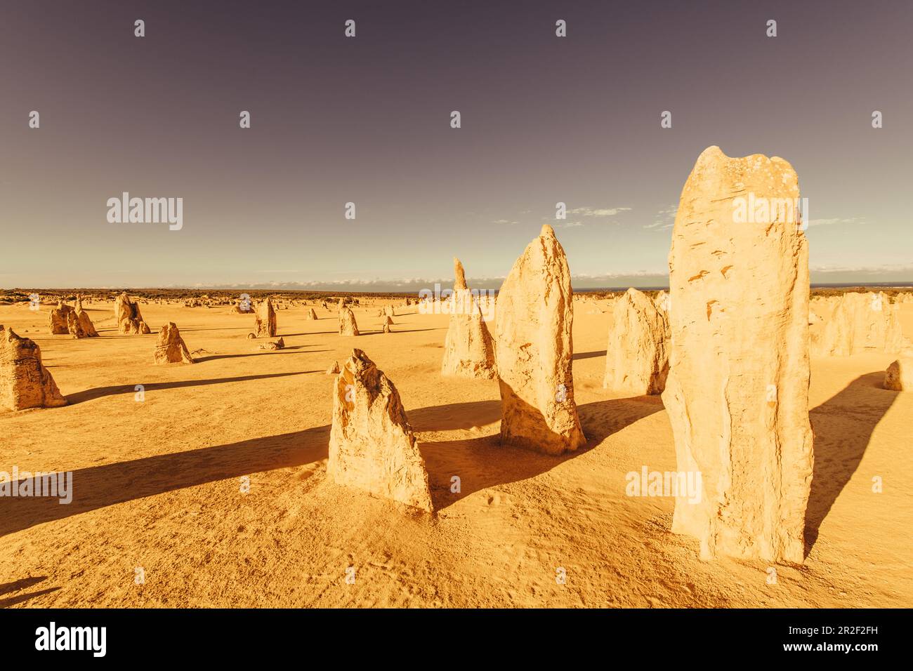 Sunrise at the Pinnacles in Nambung National Park in Western Australia ...
