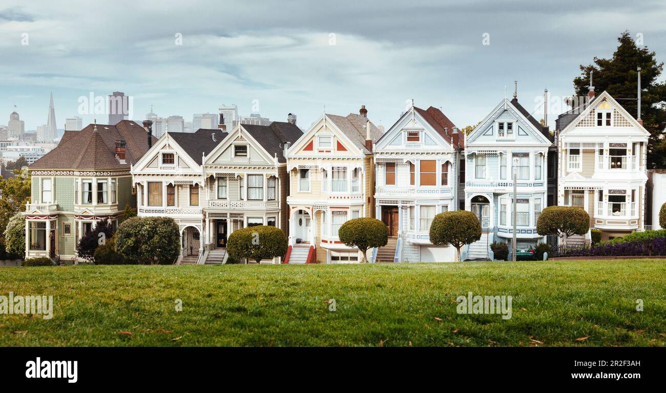 Row houses san francisco hi-res stock photography and images - Alamy