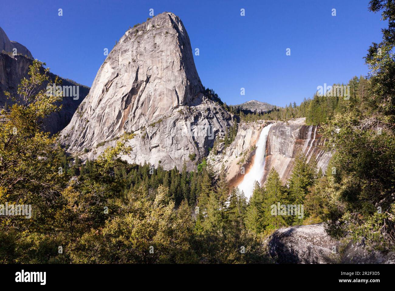 Nevada fall half dome hi-res stock photography and images - Alamy