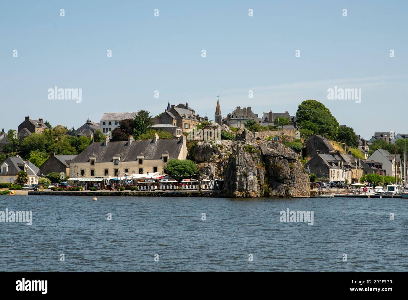 View over the Vilaine to the old town with the port of La Roche-Bernard ...