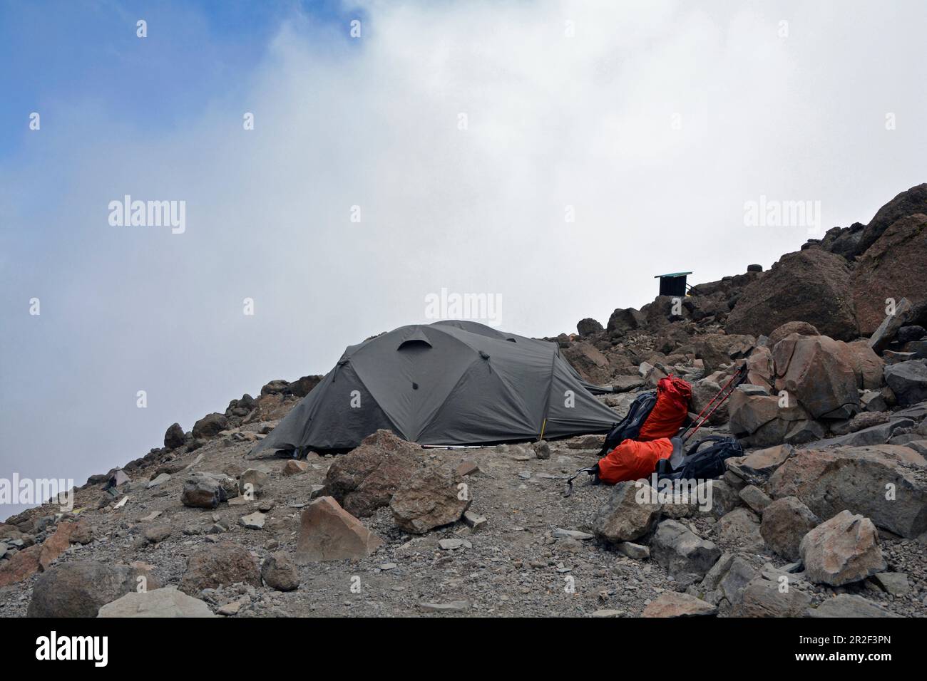 Kilimanjaro, Machame Route, Barafu Camp or Base Camp, 4673 meters high ...