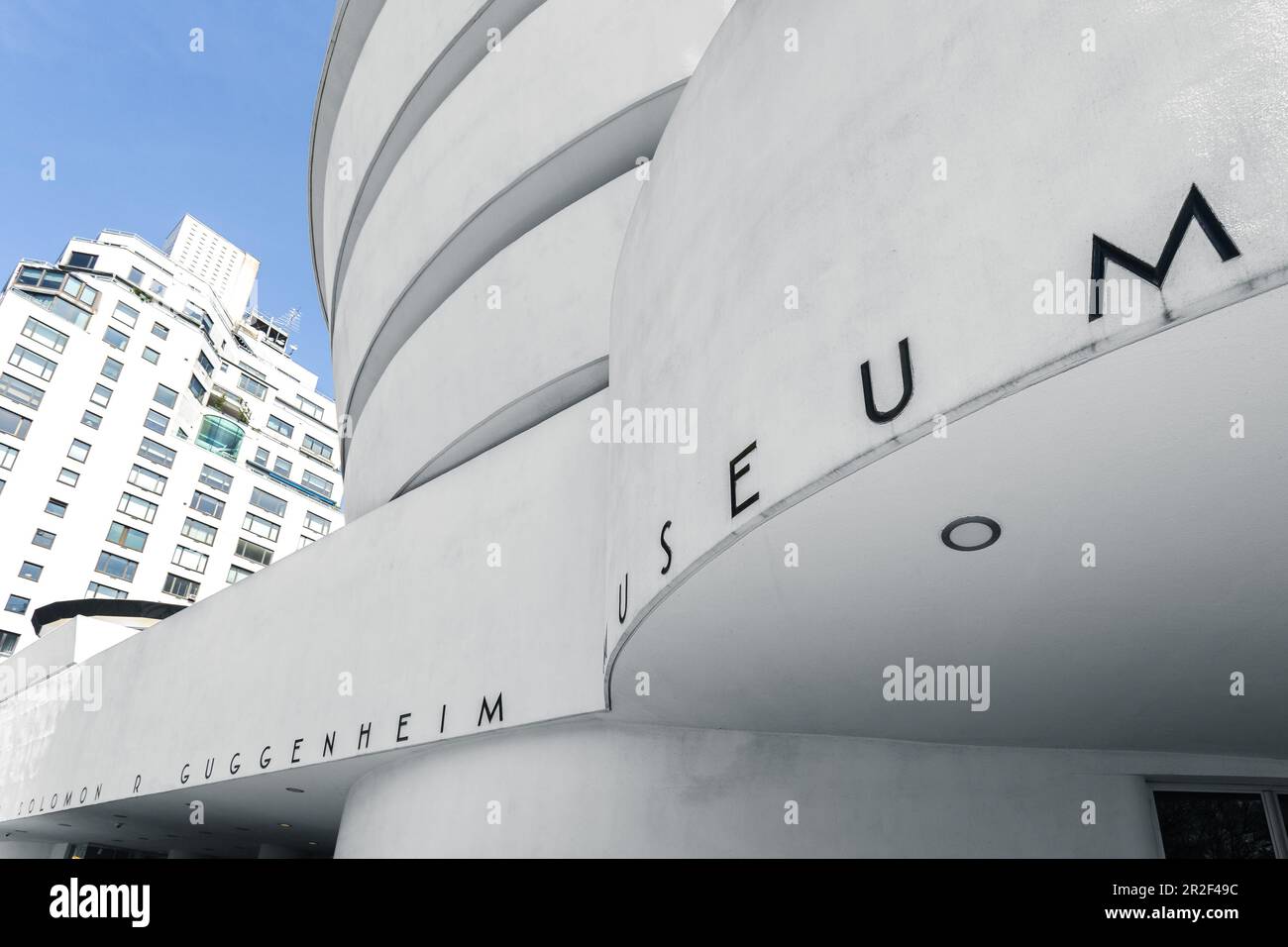 Exterior of the Guggenheim Museum, New York City, USA Stock Photo - Alamy