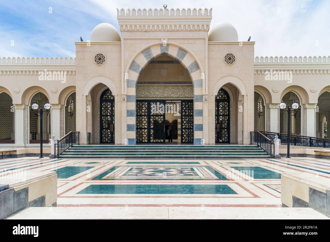 The mosque in Aqaba, Jordan Stock Photo - Alamy