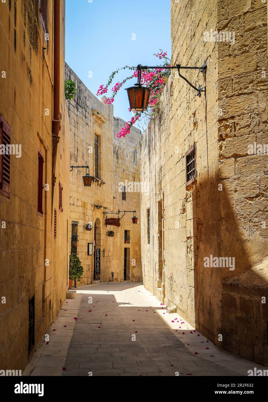 The beautiful streets of Mdina, Malta Stock Photo - Alamy