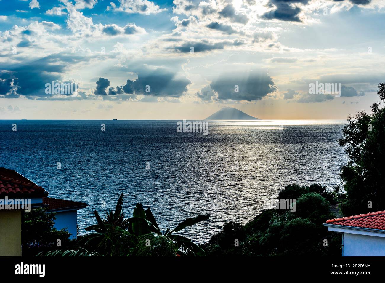 Stromboli with view to the volcano hi-res stock photography and images ...