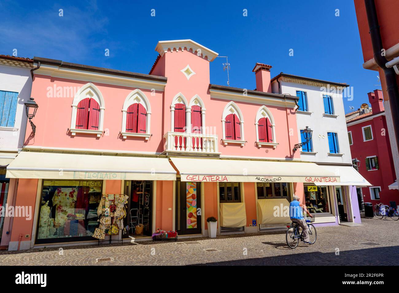 Multi coloured facades hi-res stock photography and images - Alamy