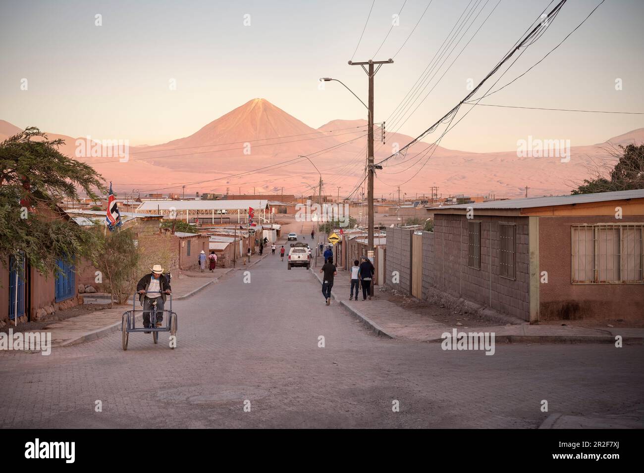 Street scene in San Pedro de Atacama, view to Licancabur volcano in the ...