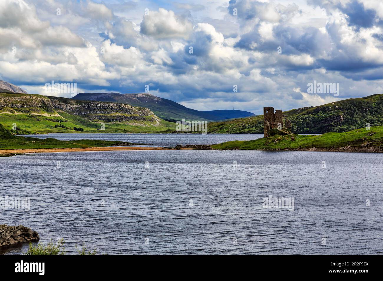 Ardvreck Castle Ruins, Loch Assynt, Scotland, United Kingdom Stock ...
