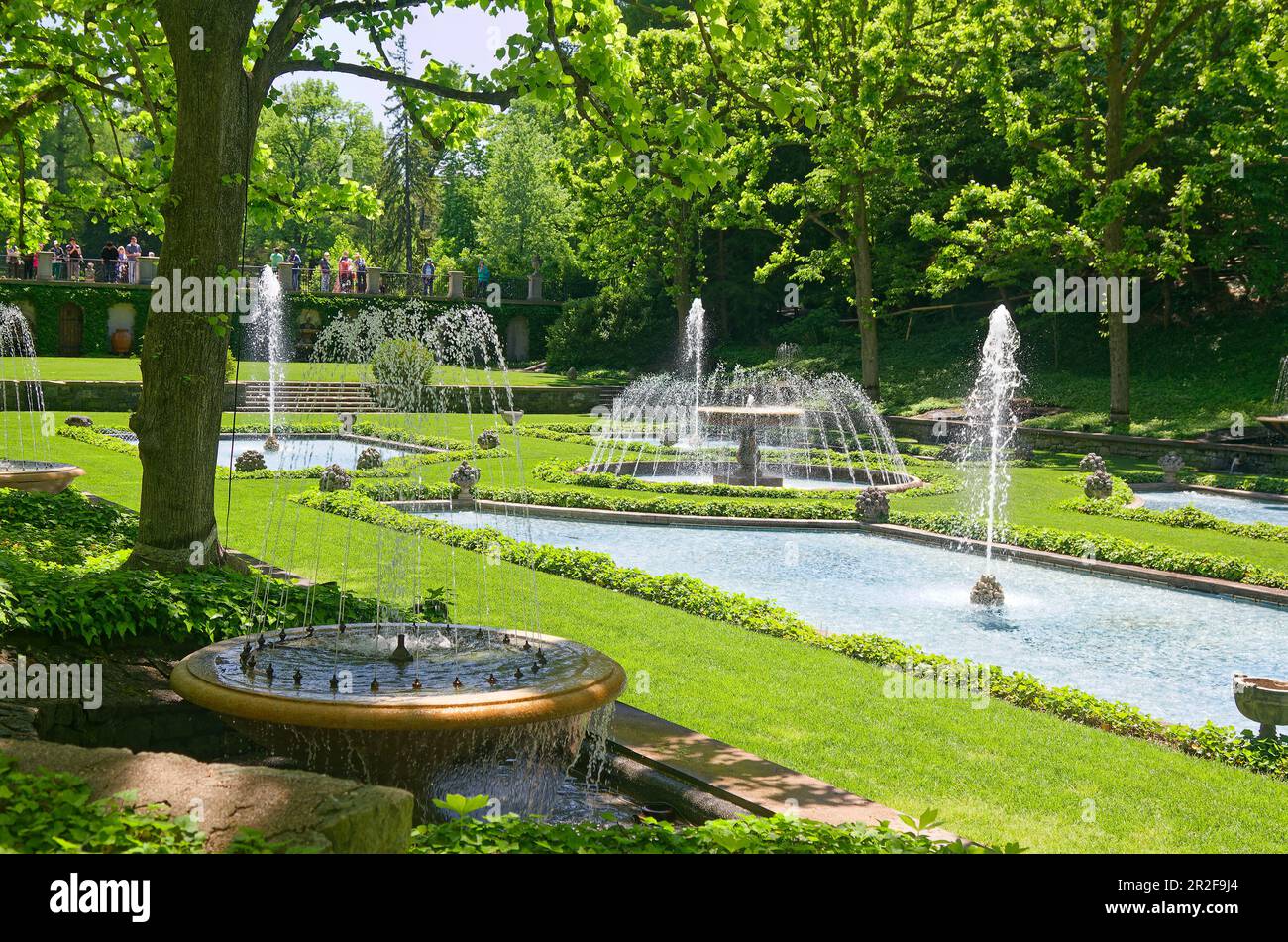 Italian Water Garden, fountains, ponds, green grass, trees, edging ...