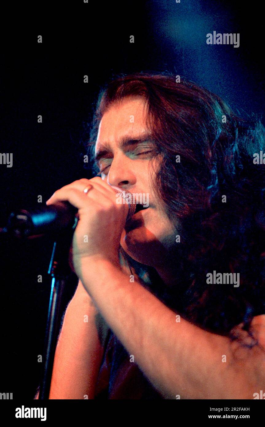 Dream theater palalido hi-res stock photography and images - Alamy