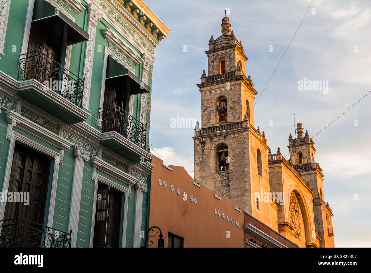 Merida mexico architecture sunset hi-res stock photography and images ...