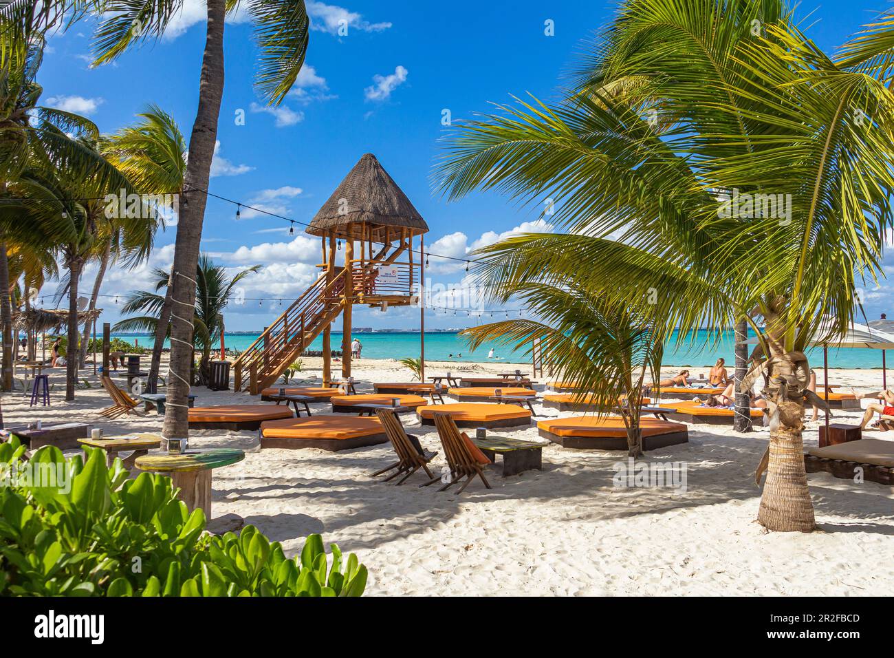 Playa Norte - popular beach in the north of "Isla Mujeres", Quintana ...