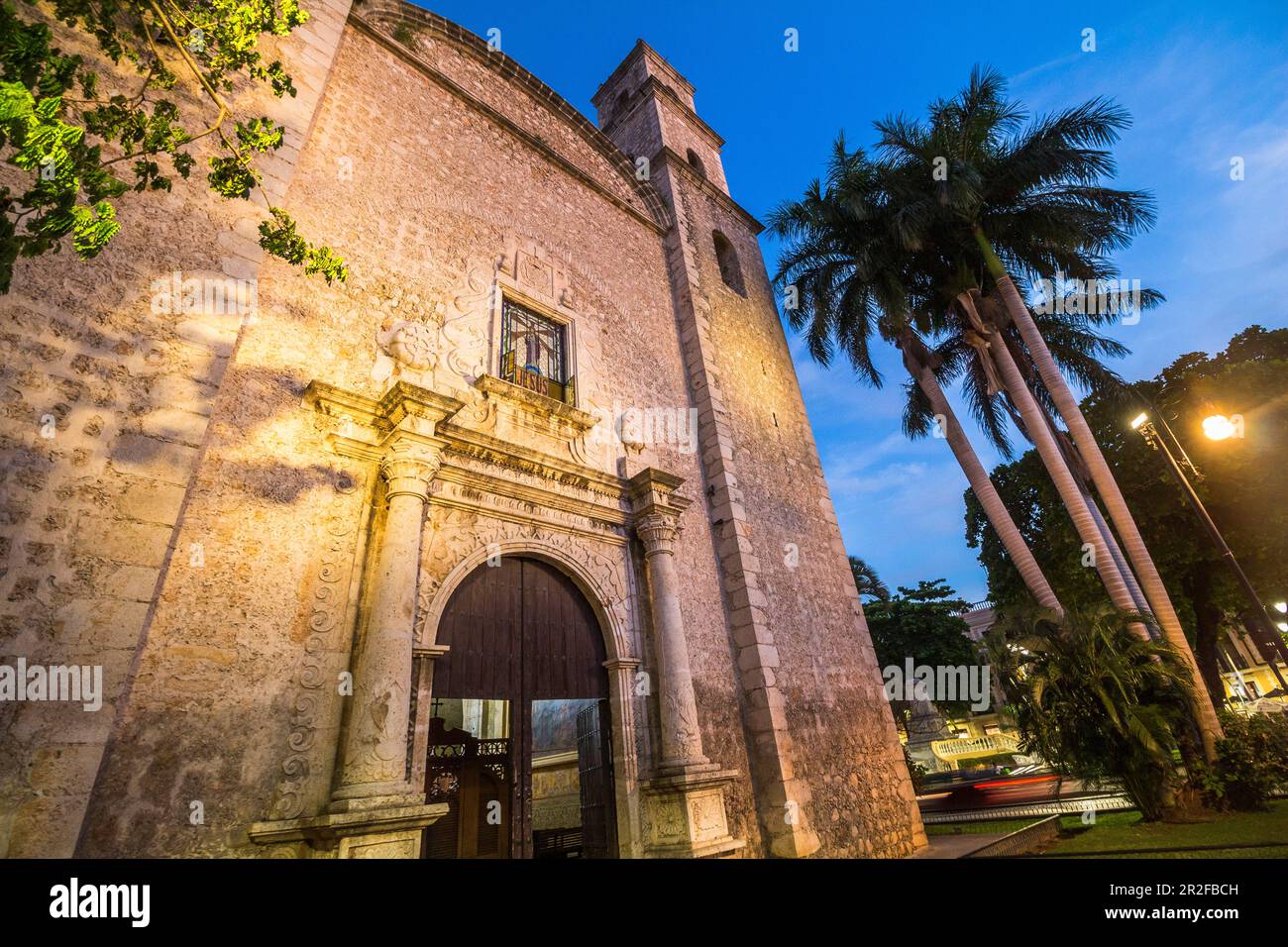 Night yucatan hi-res stock photography and images - Alamy